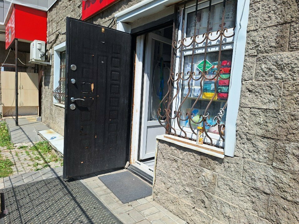 Ev eşyası mağazaları Khozyayushka, Almatı, foto