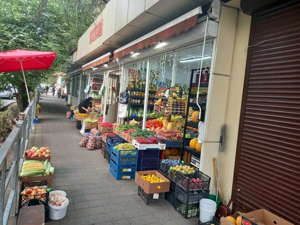 Manavlar Овощи и фрукты, Soçi, foto