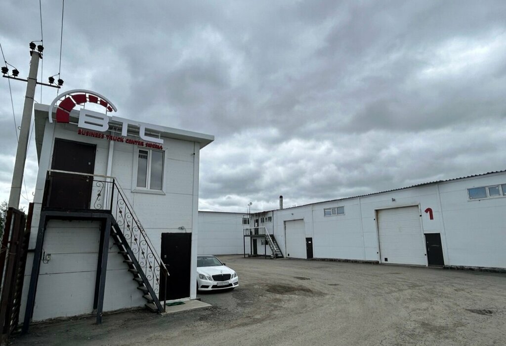 Kamyonların onarımı Бизнес Тракт центр, Novosibirskaya oblastı, foto
