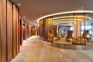 Hotel Trofana Royal (Tyrol, Landeck, Ischgl, 93), otel  Ischgl'den