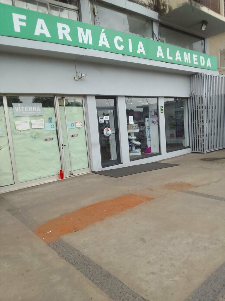 Eczaneler Farmacia alameda, Loanda, foto