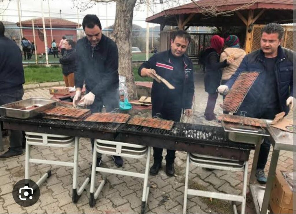 Dernekler, birlikler Hatay Toplum Gönüllüleri İnsani Yardım Derneği, Defne, foto
