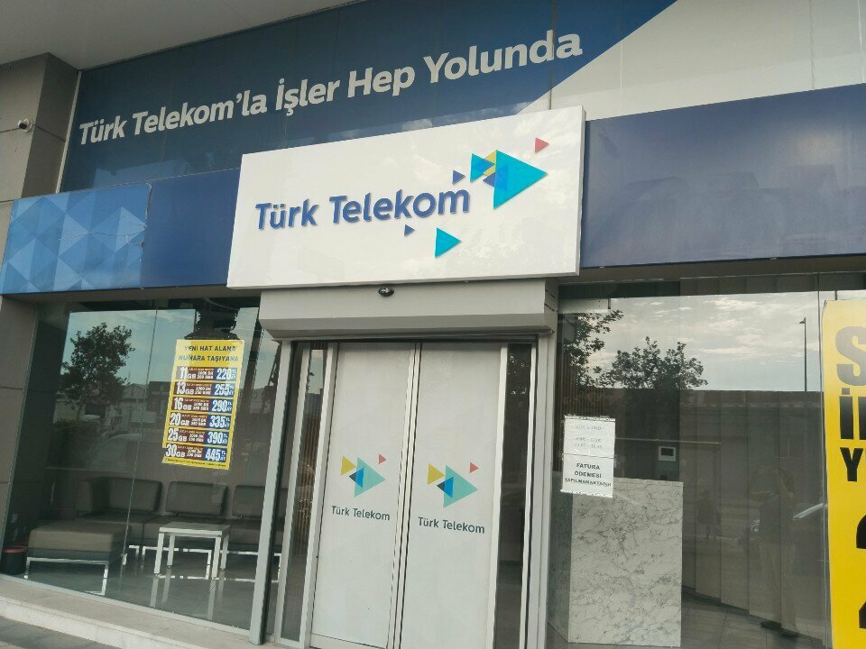 Telekomünikasyon firmaları Türk Telekom, İzmir, foto