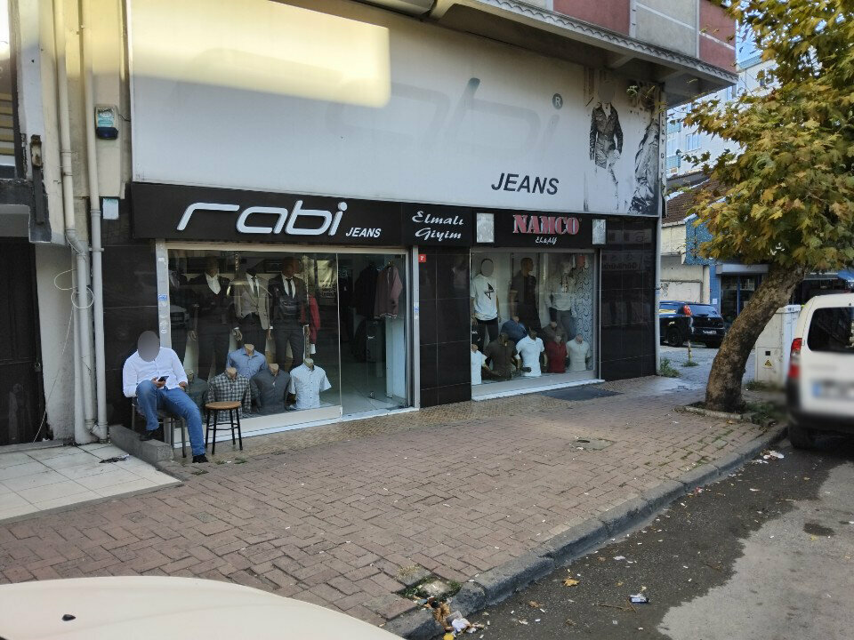 Giyim mağazası Rabia Jeans, İstanbul, foto