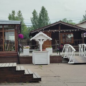 The Testo (Lenina Street No:108), restoran  Tarusa'dan