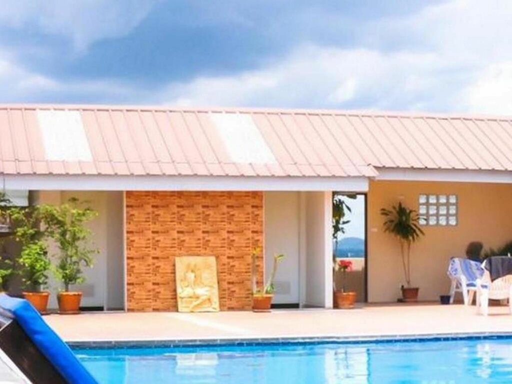 Otel Oyo 663 Green Beach Room, Pattaya, foto