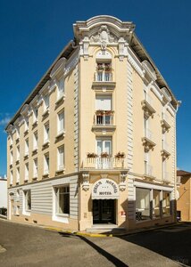 Hôtel Atrium Mondial (Rue des Pèlerins No:9, Lourdes), otel  Lourdes'dan