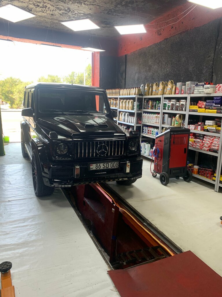 Otomobil servisi Shelby Motors, Erivan, foto
