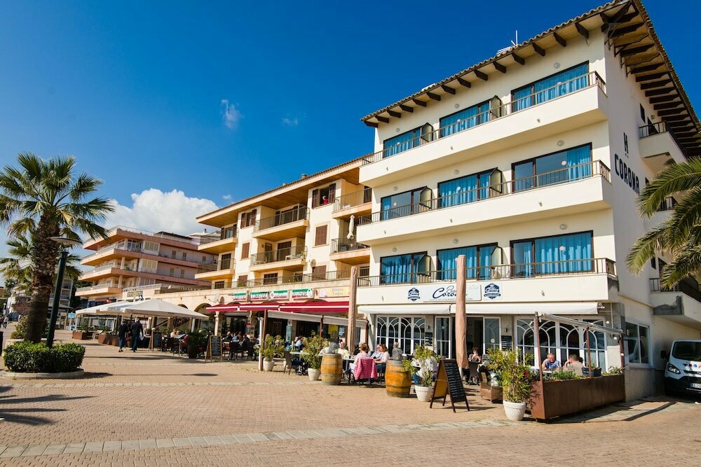 Otel Hostal Port Corona, Balear Adaları, foto