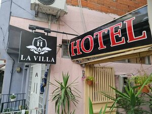 Hotel La Villa (Tirana, Rruga Teodor Keko), otel  Tiran'dan