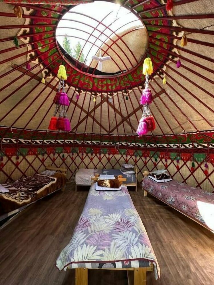 Otel Zhyluu Suu Resort, Issık Göl İli, foto