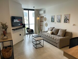 Rent a Flat Carlos Paz (Provincia de Mendoza, José Hernández), otel  Villa Carlos Paz'dan