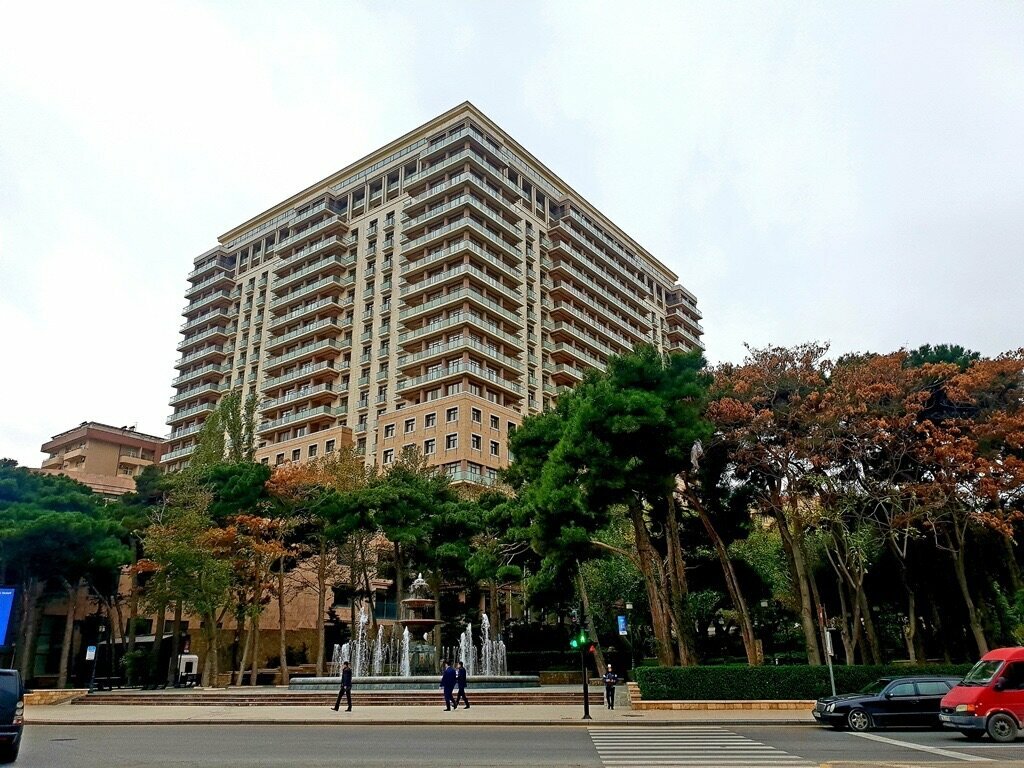 Konut blokları Izmir Residence, Bakü, foto