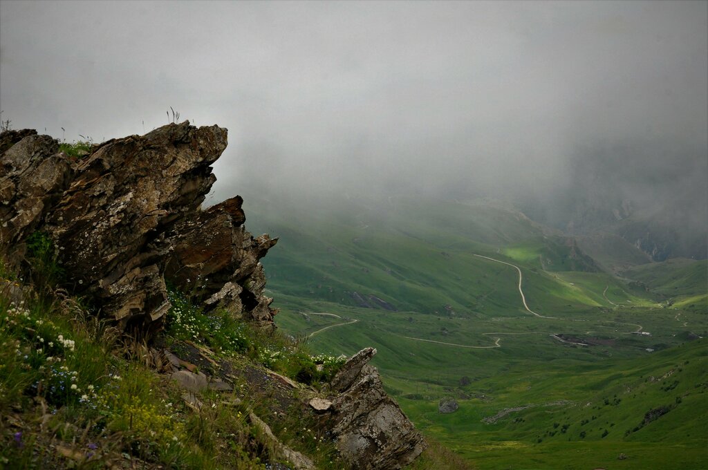 Dağ geçidi Перевал Кышлык 2524 метра, Kabardino‑Balkarya, foto