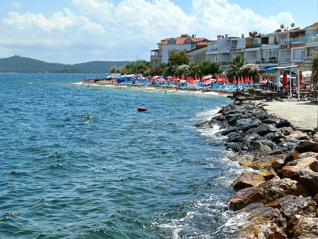 Deniz ve nehir iskeleleri Kınalıada Dentur İskelesi, Adalar, foto