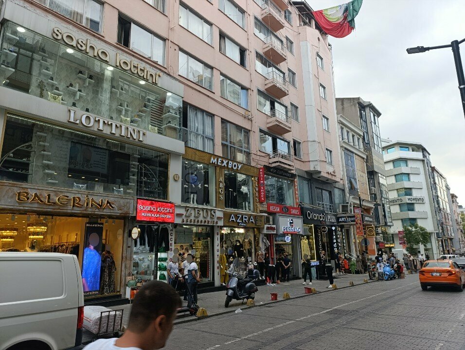 Ayakkabı mağazaları Lottini Ayakkabi, İstanbul, foto