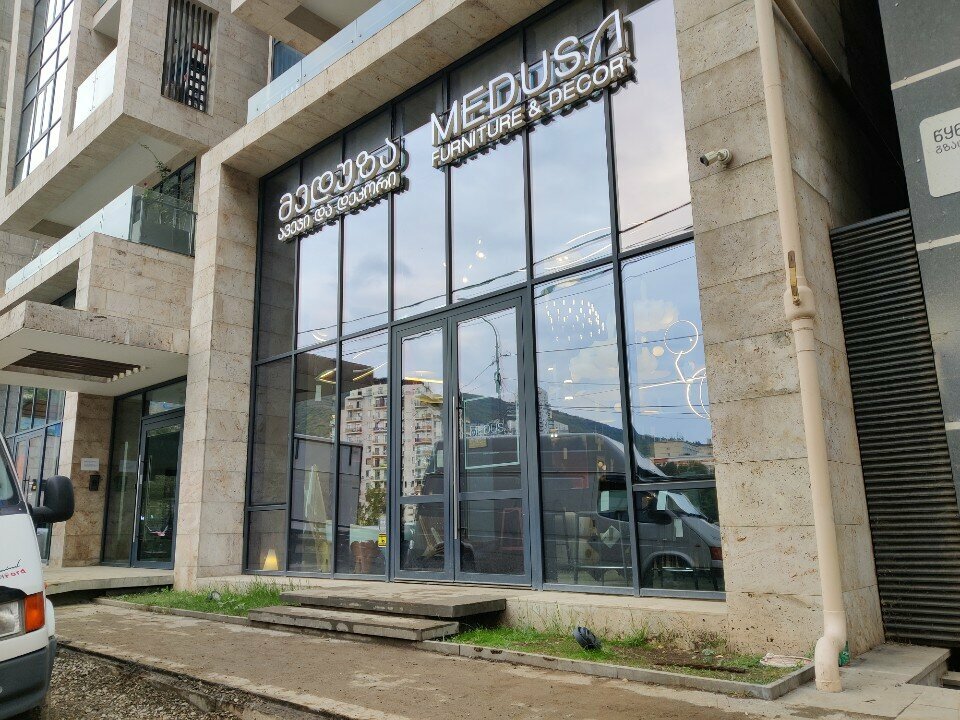 i̇ç mimarlık firmaları Medusa Architecture & Design, Tiflis, foto