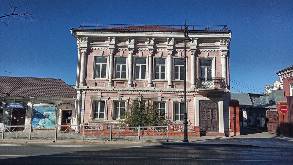 Turistik yerler Дом И.П. Вишнякова, начало XX века, Orenburg, foto