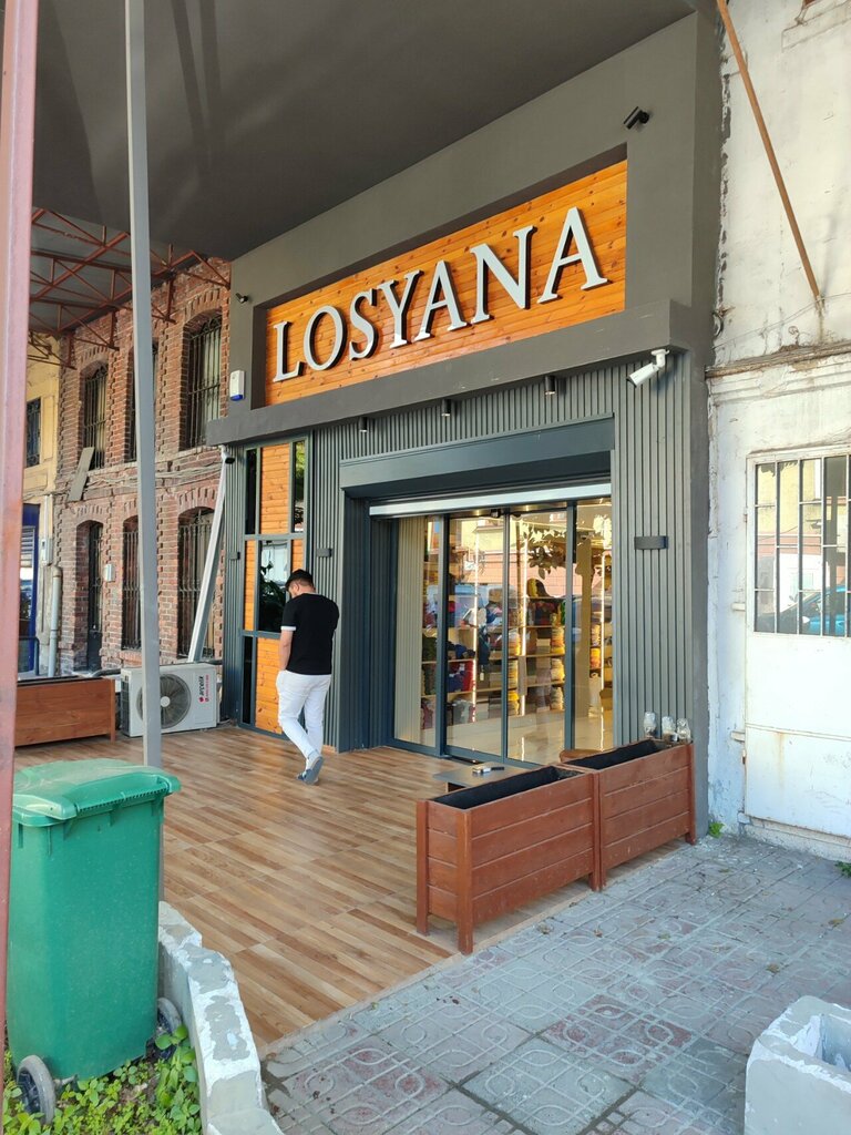 Giyim mağazası Losyana, İstanbul, foto