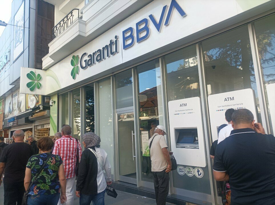 Banka Garanti Bbva Kapalıyol Şubesi, Antalya, foto