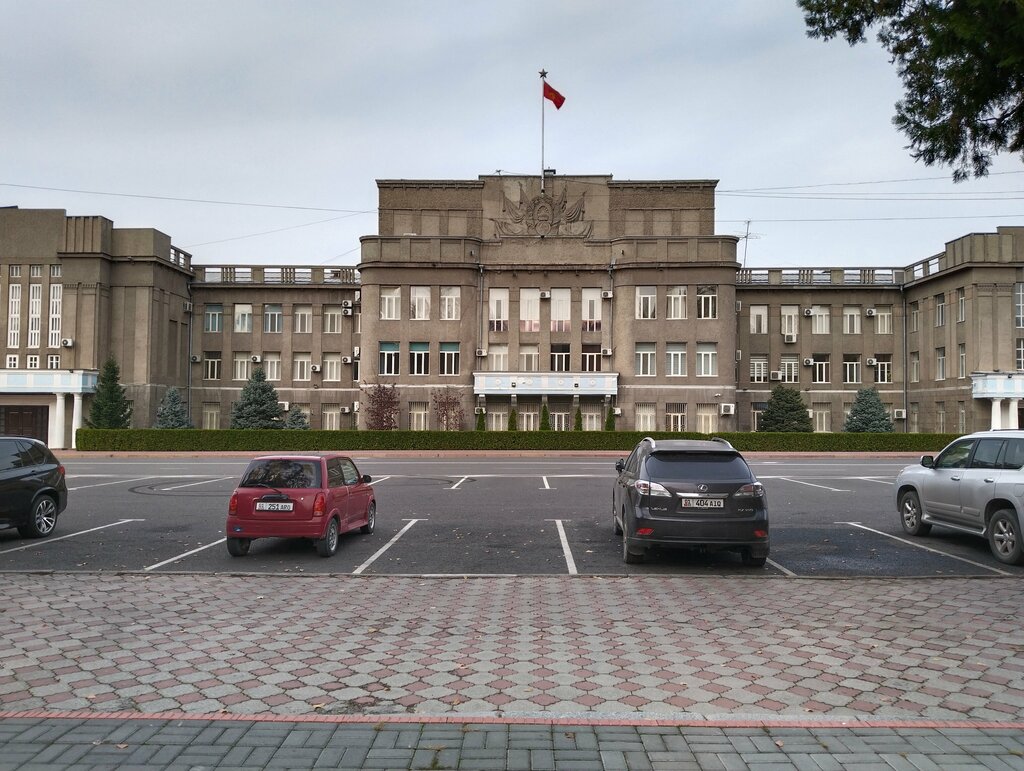 Adliyeler Kırgız Cumhuriyeti Yüksek Mahkemesi, Bişkek, foto