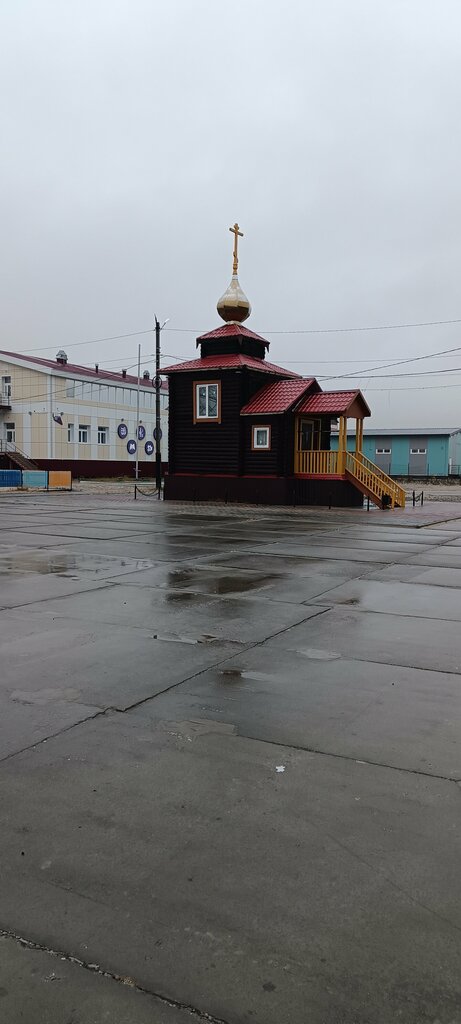 Ortodoks kiliseleri Православный храм, Yamal‑Nenets Özerk Bölgesi, foto