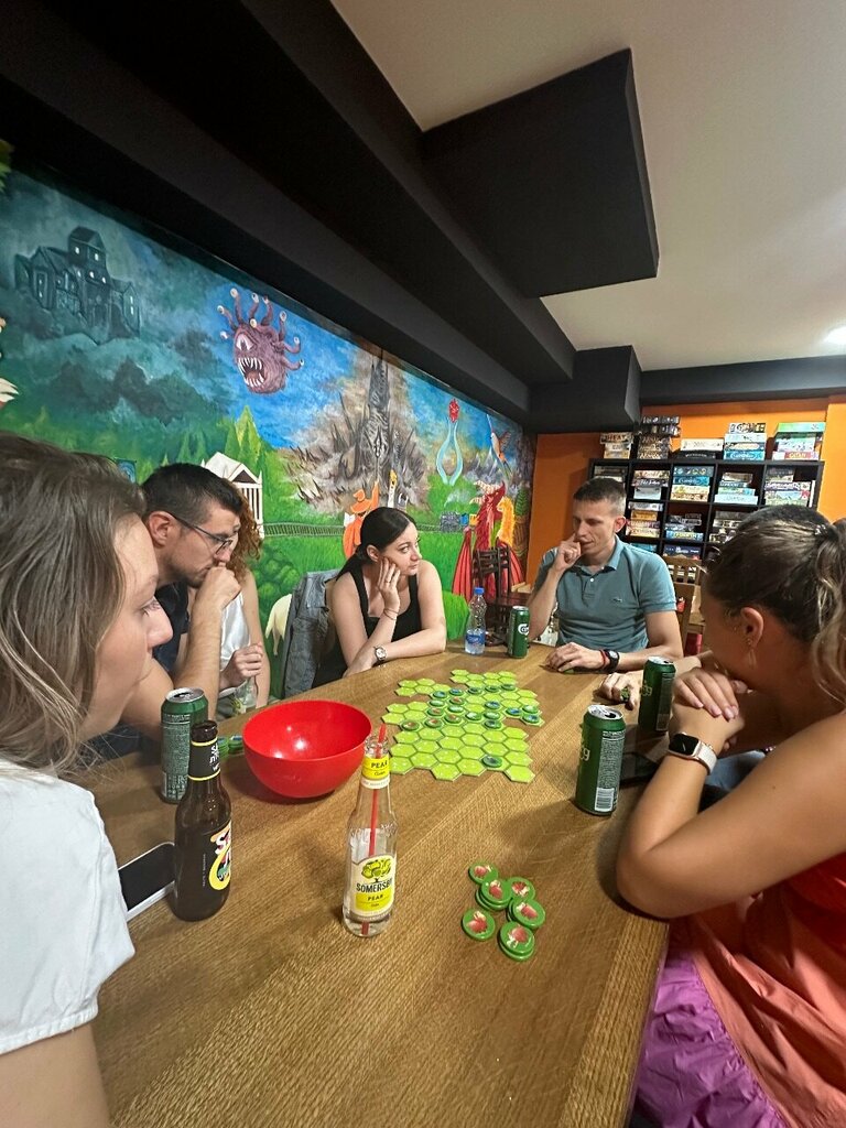 Masa oyunları ve zeka geliştirici oyunlar Ravnica Board Games, Belgrad, foto