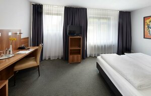 Ghotel hotel & living Hannover (Lower Saxony, Hannover, Lathusenstraße), otel  Hanover'den