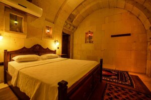 Vineyard Cave Hotel (Orta Mah., Ayvaz Efendi Sok., No:12, Merkez, Nevşehir), otel  Nevşehir'den