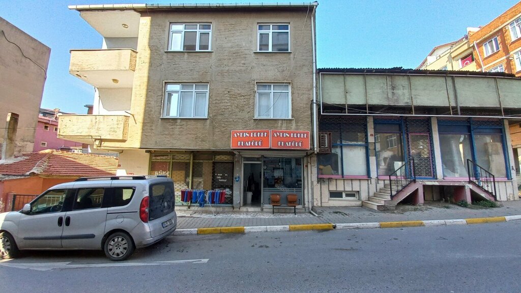 Berberler Aydın Erkek Kuaförü, İstanbul, foto
