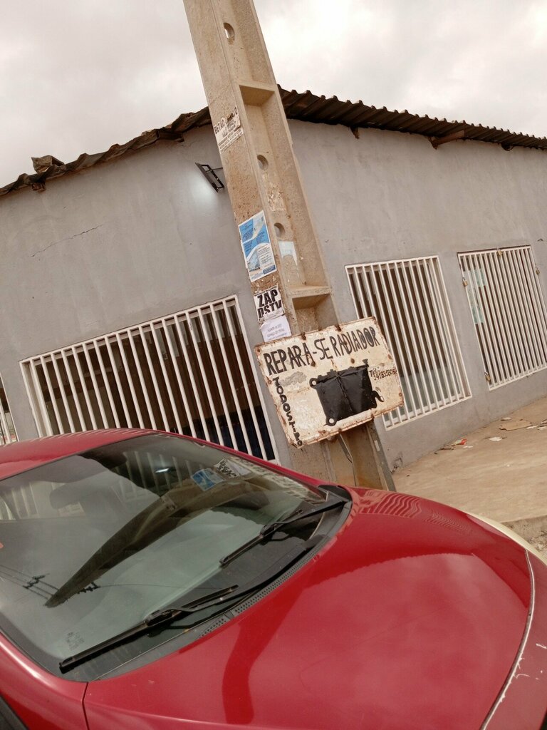 Otomobil servisi Repara-se radiador, Loanda, foto