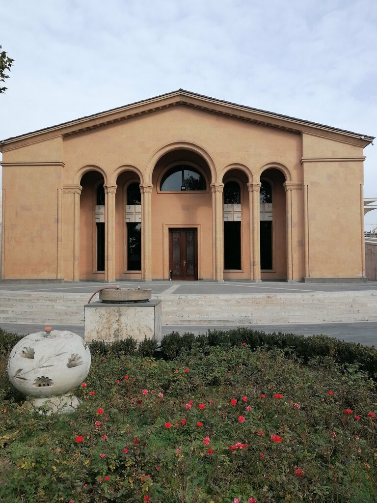 Müzeler ve sanat galerileri Komitas Müzesi, Erivan, foto