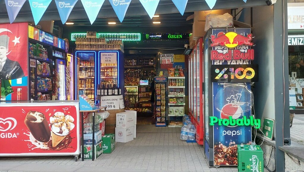 Alkollü içecekler Özgen Tekel Tobacco Wine, İstanbul, foto