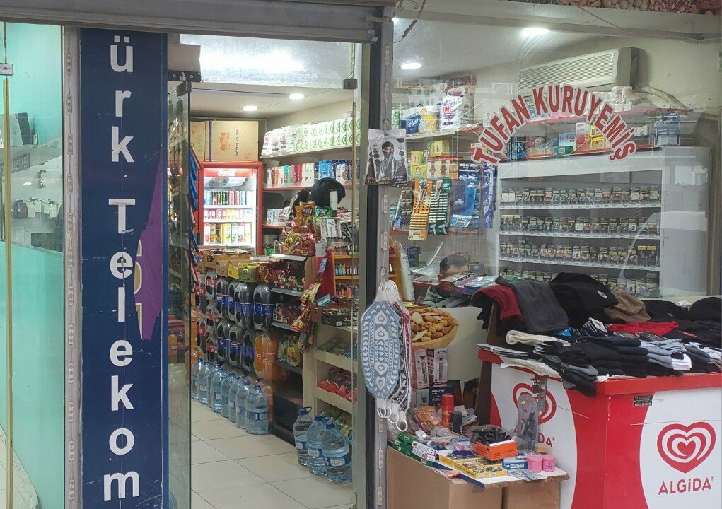 Mini-market Tufan Kuruyemiş Mini Market, İstanbul, foto