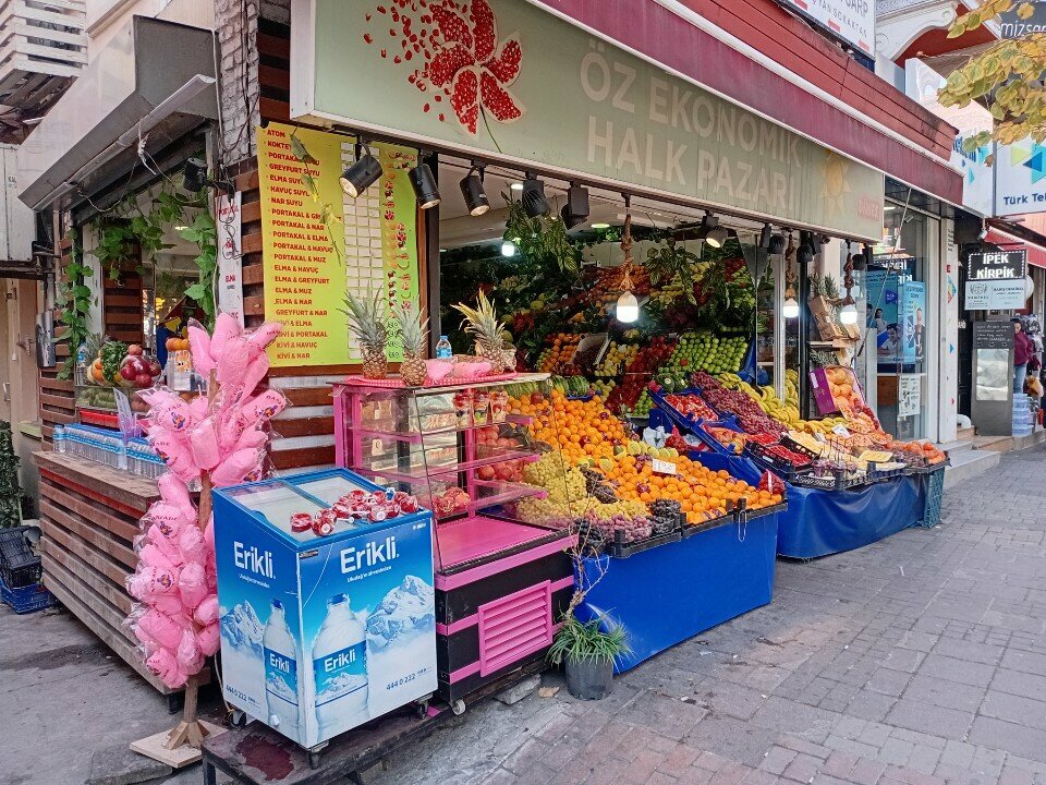 Manavlar Öz Ekonomik Halk Pazarı, İstanbul, foto