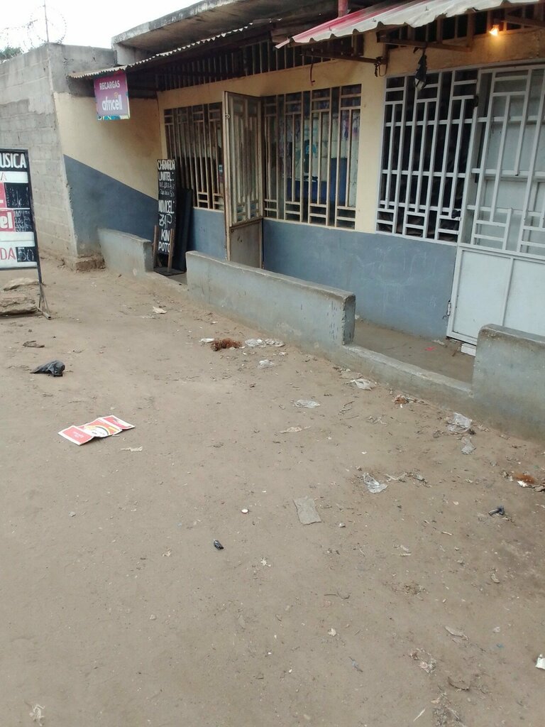 Para transferleri Espaço Do Reto, Loanda, foto