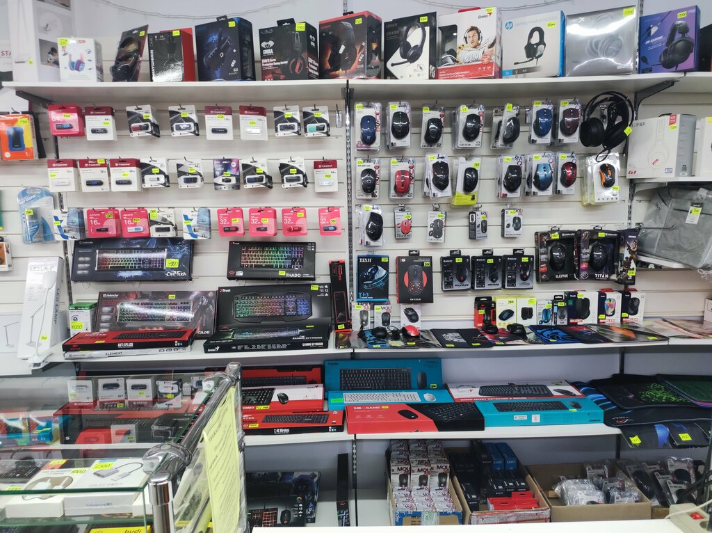 Bilgisayar mağazaları Monitor, Aktav, foto