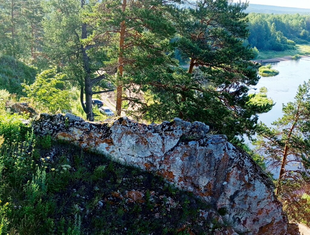 Doğa Камень Собачьи рёбра, Sverdlovskaya oblastı, foto