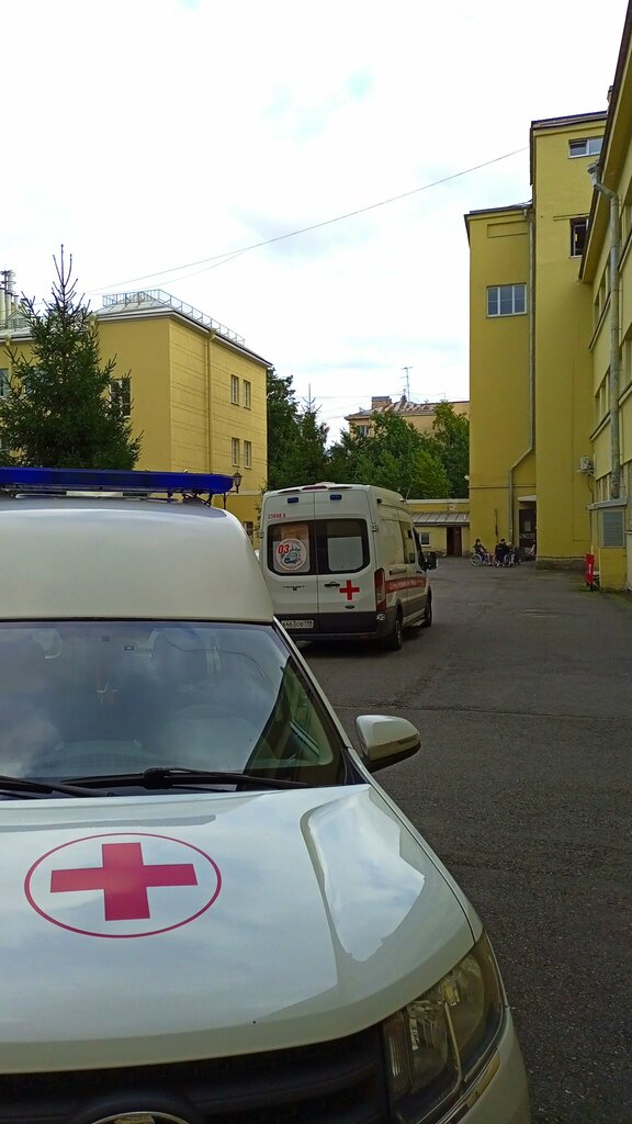 Hastane bölümü Городская больница № 14, приёмное отделение, Saint‑Petersburg, foto