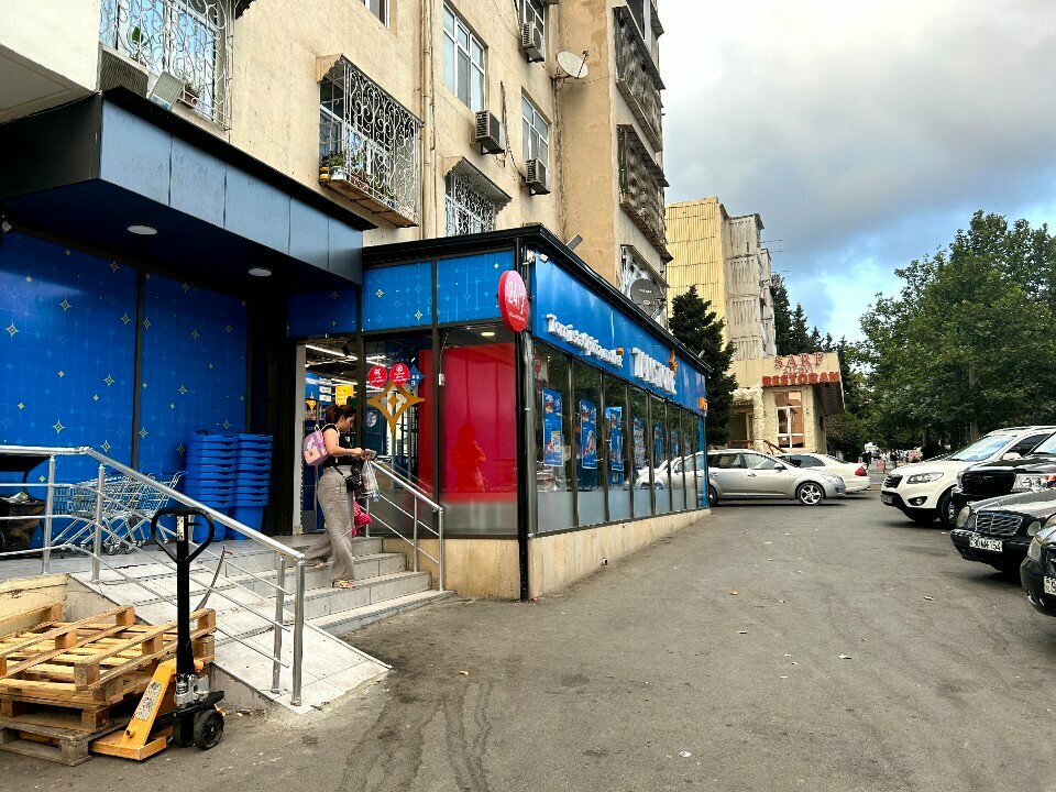 Süpermarket Tamstore, Bakü, foto