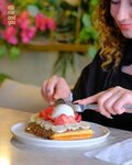 Me And You (İzmir, Gaziemir, Atıfbey Mah., 69 Sok., 9), kafe  İzmir'den