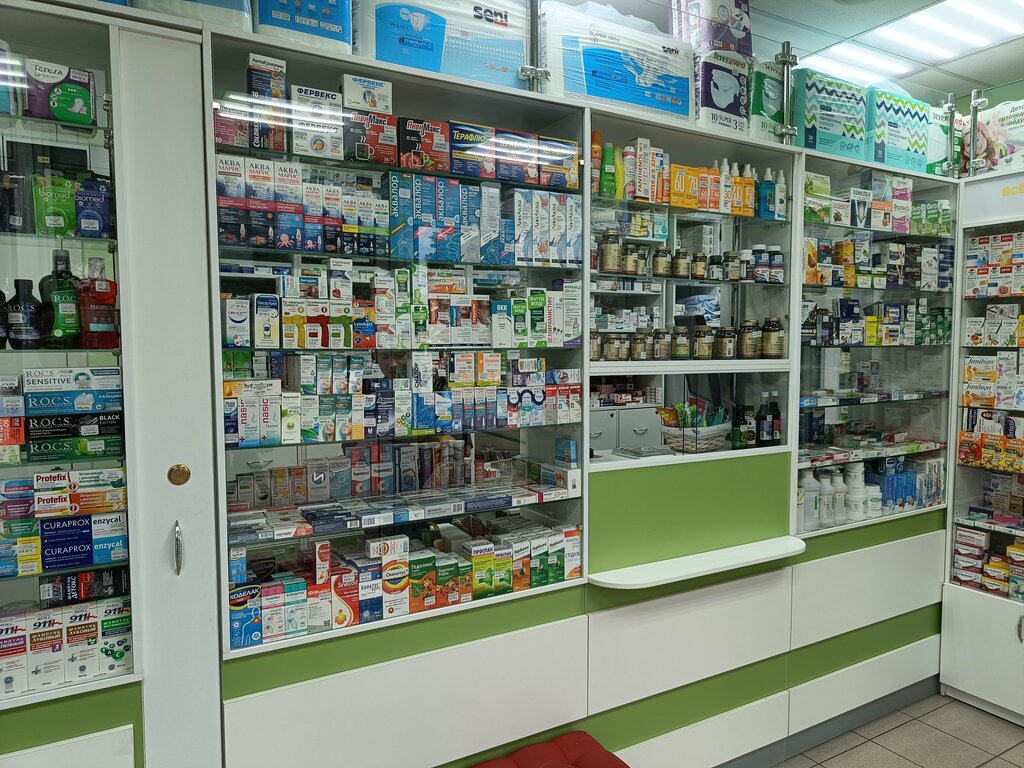 Eczaneler Сафари-А, Moskova, foto