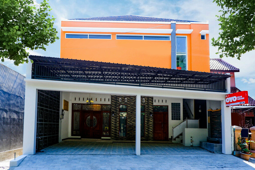 Otel Oyo 1137 Ndalem Panularan, Surakarta, foto