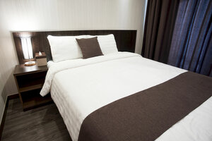 CS Premier Hotel (Gyeonggi Province, Anyang, Manan-gu, Gyeongsu-daero, 1180), otel  Gyeonggi İli'nden