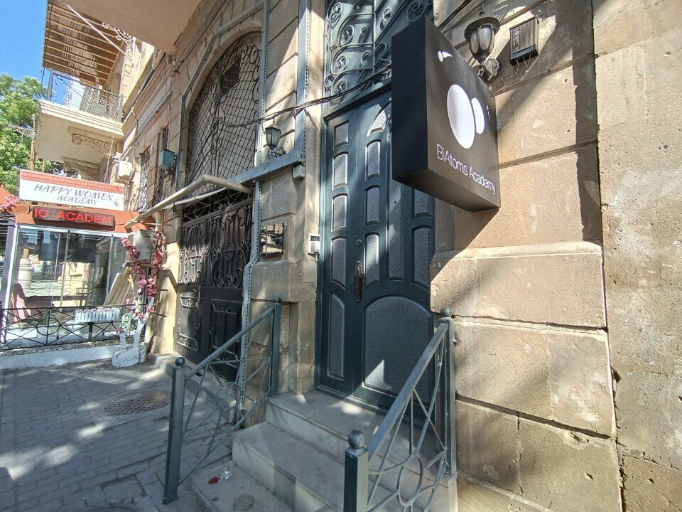 Eğitim merkezleri Biatoms Academy. Qrafik Dizayn Kurslari. Proqramlasdirma Kurslari, Bakü, foto