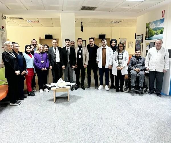 Hastaneler Şuhut Devlet Hastanesi, Şuhut, foto