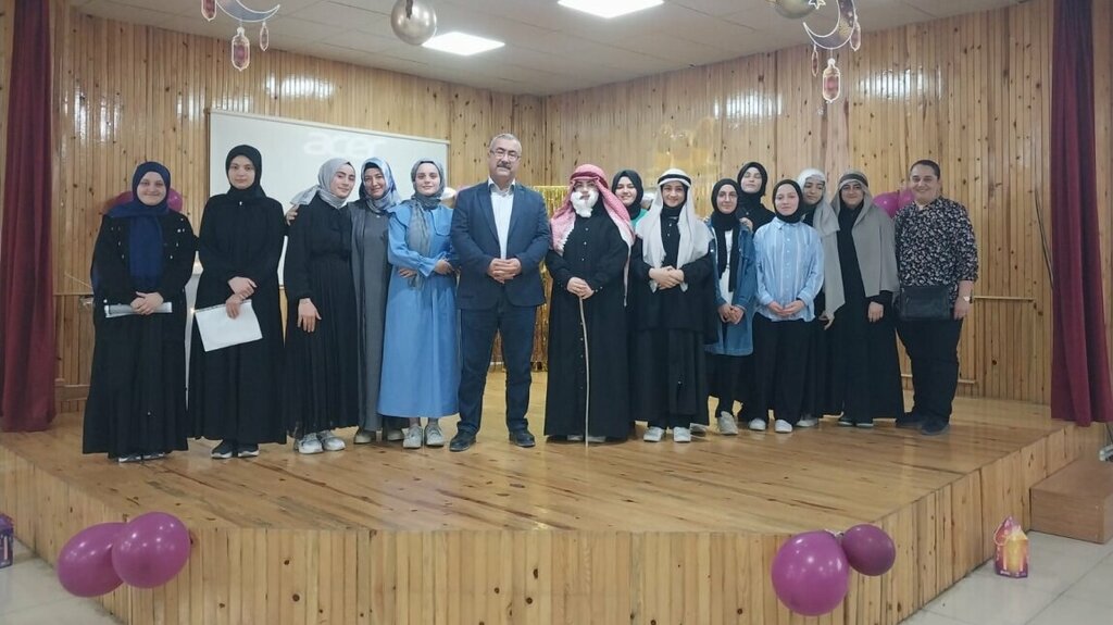 Lise İbrahim Ethem Kız Anadolu İmam Hatip Lisesi, Konya, foto