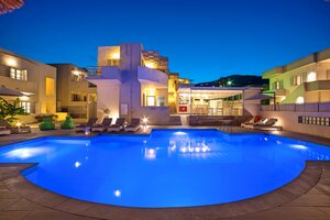 Elounda Apartments (The Periphery of Crete, Kato Elounda), otel  Dünya'dan