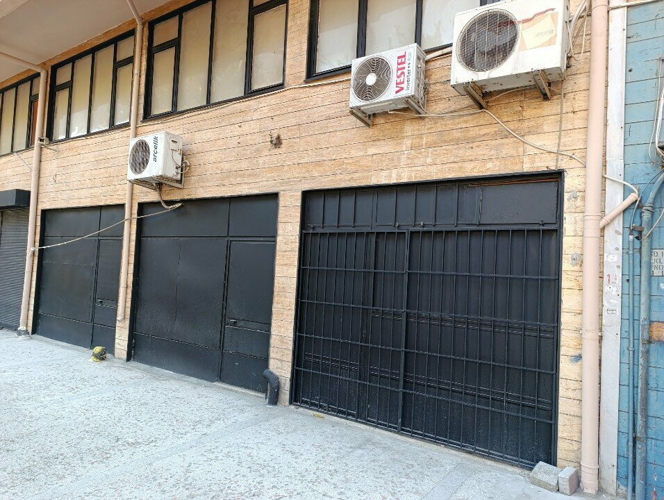 Antikacı dükkanları Selçuklu Antik, İstanbul, foto