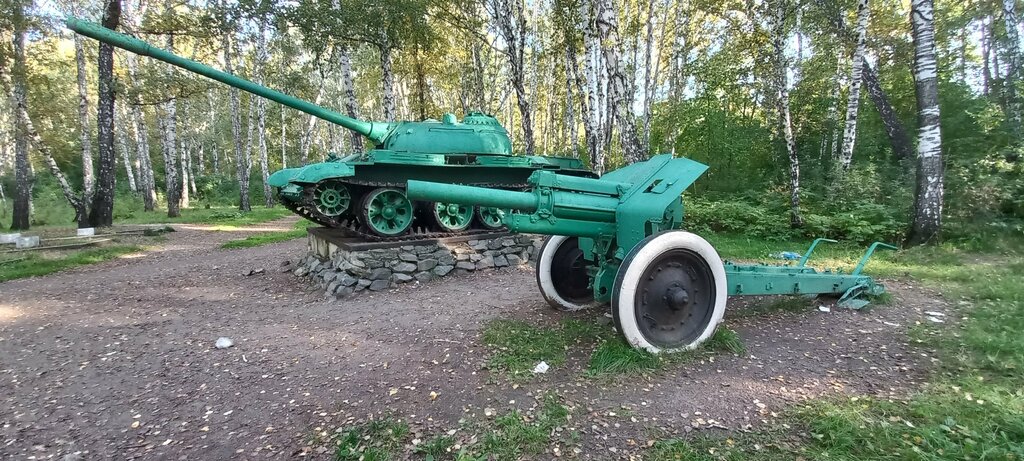 Teknoloji anıtı Танк Т-54, Çeliabinsk, foto